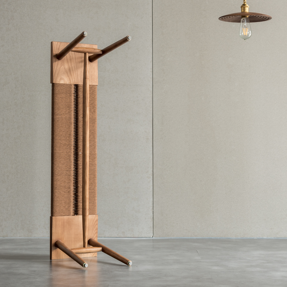 Apiro | Bench